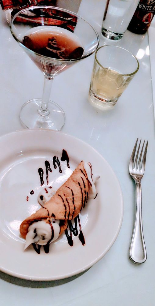 RIZZI’S RESTAURANT - 142 Photos & 61 Reviews - 4613 N Sheridan Rd ...