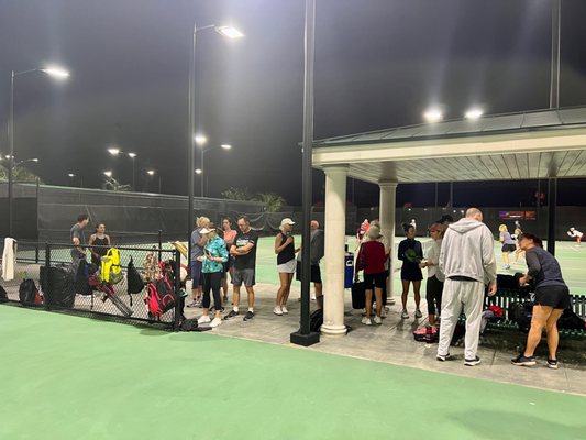 CLUB WESTSIDE - 55 Photos & 53 Reviews - 1200 Wilcrest Dr, Houston ...