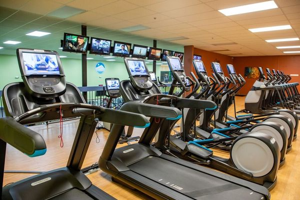 THE ALASKA CLUB - Updated December 2025 - 17 Photos & 23 Reviews - 2841 ...