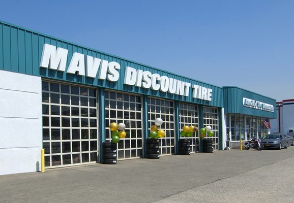 MAVIS DISCOUNT TIRE - Updated December 2025 - 14 Photos & 77 Reviews ...