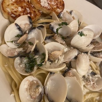 IL LAGO PIZZA AND PASTA - Updated June 2024 - 84 Photos & 190 Reviews ...