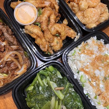 GOLDEN TREE RESTAURANT - Updated August 2024 - 376 Photos & 240 Reviews ...