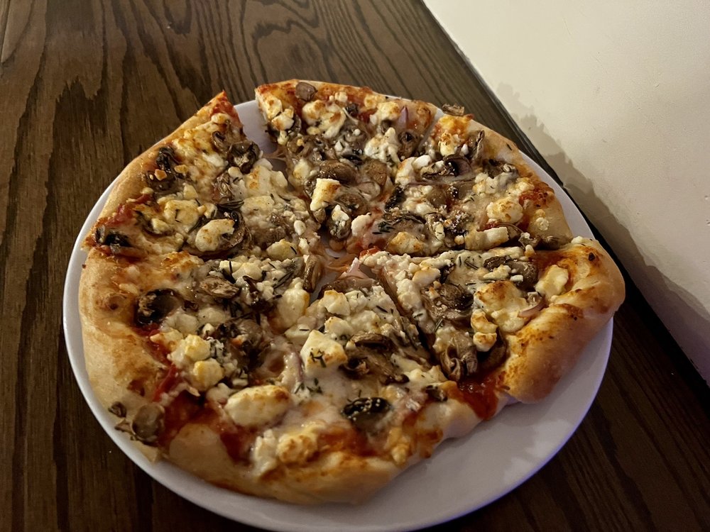 HAROLD’S HAUNT - Updated December 2024 - 25 Photos - 142 Grant Ave ...