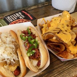 CHICAGO’S DOG HOUSE - Updated December 2025 - 574 Photos & 635 Reviews ...