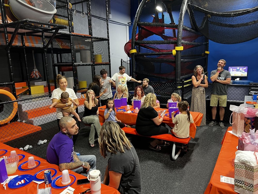 SKY ZONE TRAMPOLINE PARK - Updated December 2024 - 497 Photos & 491 ...
