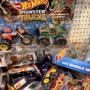 WALMART SUPERCENTRE - Updated November 2025 - 1362 Photos & 41 Reviews ...