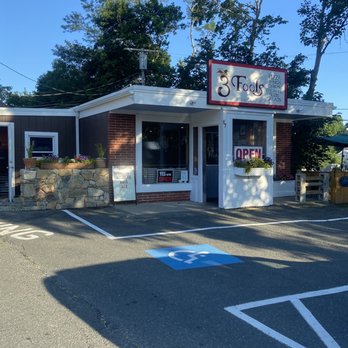 3 FOOLS - Updated June 2024 - 39 Photos & 104 Reviews - 87 Rte 6A ...