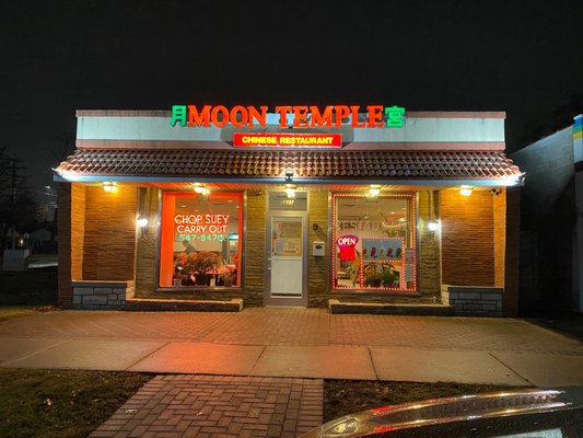 MOON TEMPLE CHINESE RESTAURANT - Updated January 2026 - 25 Photos & 79 ...