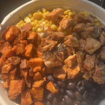 BEEHIVE KITCHEN - Updated June 2024 - 580 Photos & 602 Reviews - 6312 N ...