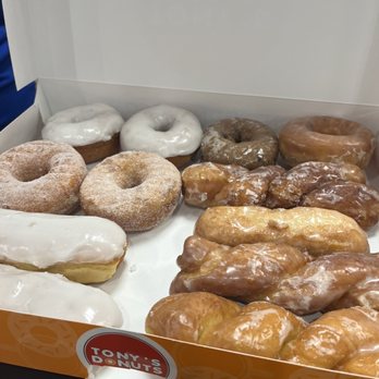 TONY’S DONUTS - HAZELWOOD - Updated December 2025 - 139 Photos & 135 ...