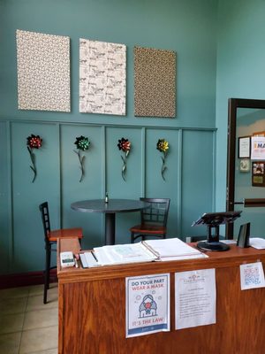 FOUR ROSES CAFE - Updated July 2024 - 322 Photos & 276 Reviews - 663 N ...