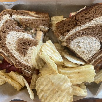 BREAD AND BREW ALASKA - Updated June 2024 - 289 Photos & 358 Reviews ...