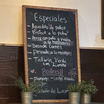 LISTO EL POLLO - Updated December 2024 - 327 Photos & 337 Reviews ...