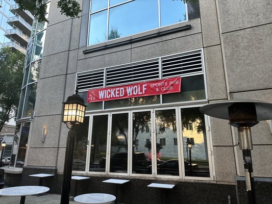 WICKED WOLF - 19 Photos - 1080 Peachtree St NE, Atlanta, Georgia - Sports Bars - Yelp
