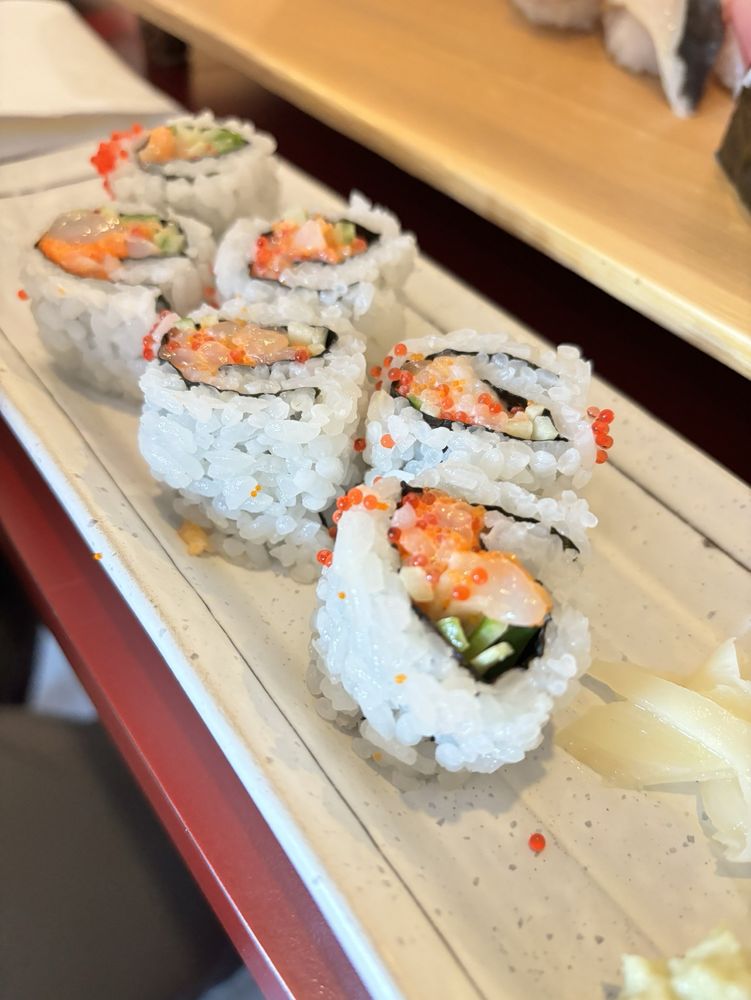 YOSHIDA SUSHI - Updated September 2025 - 25 Photos - 5589 Victoria ...