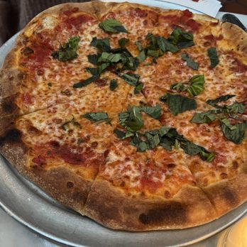 BEA - Updated November 2024 - 2655 Photos & 3034 Reviews - 403 W 43rd ...