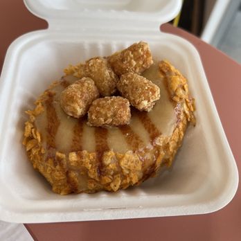 MOONBRIDGE DOUGHNUT STUDIO - Updated July 2024 - 183 Photos & 124 ...