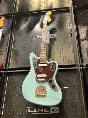 GUITAR CENTER - Updated June 2025 - 18 Photos & 80 Reviews - 1147 ...