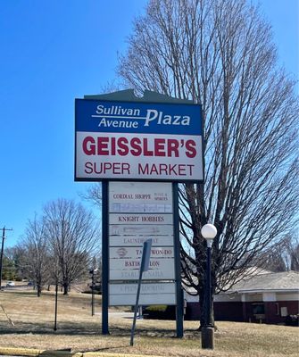 GEISSLER’S SUPERMARKET - Updated August 2025 - 20 Photos & 27 Reviews ...
