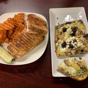 SCAPES CAFE - 366 Pond Rd, Mount Vernon, Maine - Breakfast & Brunch ...