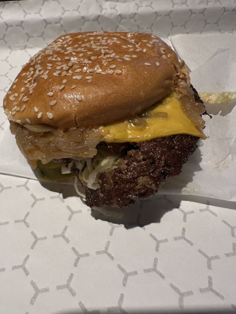 EDINBURGER - Updated December 2025 - 1 Springfield Road, Ottawa ...