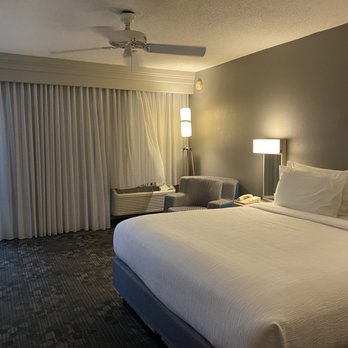 COURTYARD KEY WEST WATERFRONT - Updated January 2025 - 173 Photos & 104 ...