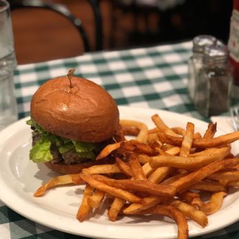 MALONE’S IRISH BAR & GRILL - Updated January 2025 - 49 Photos & 45 ...