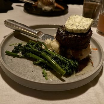 THE RABBIT HOLE - Updated February 2025 - 2444 Photos & 2353 Reviews ...