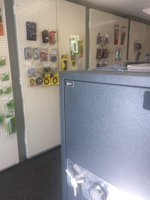 ISLAND LOCK & SAFE - Updated October 2025 - 22 Photos & 37 Reviews ...