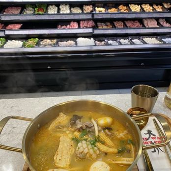 BIG WAY HOT POT - Updated December 2024 - 138 Photos & 26 Reviews - 778 ...