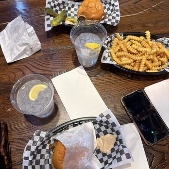 JACK BROWN’S BEER & BURGER JOINT - BIRMINGHAM - Updated August 2025 ...