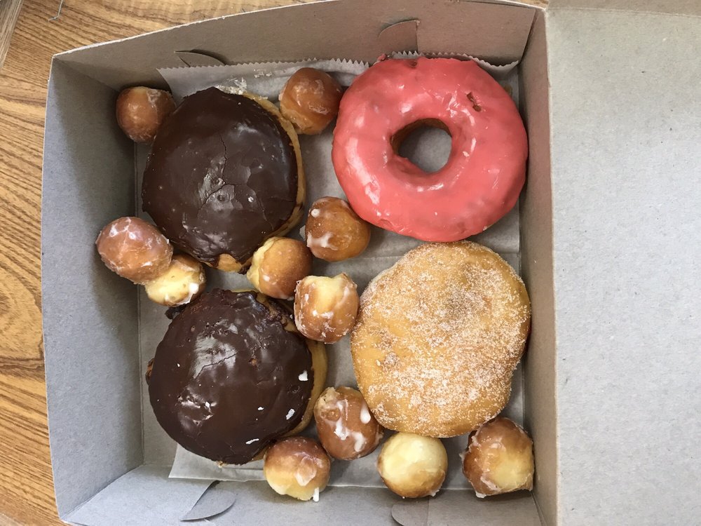 DIMPLES DONUTS - 62 Photos & 79 Reviews - Donuts - 328 E Wilson St ...