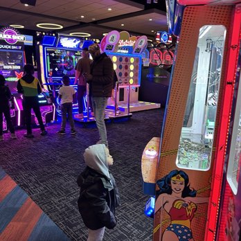 APEX ENTERTAINMENT VIRGINIA BEACH - Updated December 2025 - 290 Photos ...