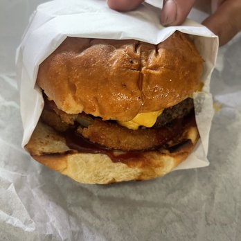 HAPPY BURGER DINER - Updated May 2024 - 556 Photos & 672 Reviews - 5120 ...