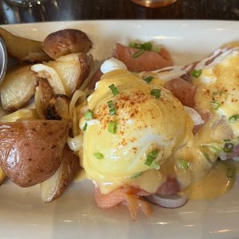 SULMONA - 374 Photos & 323 Reviews - 608 Main St, Cambridge ...