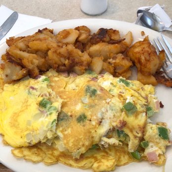 APOLLO FAMILY RESTAURANT - Updated October 2025 - 199 Photos & 113 ...