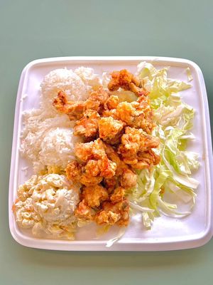 LOCO MOCO DRIVE INN - Updated October 2025 - 184 Photos & 128 Reviews ...