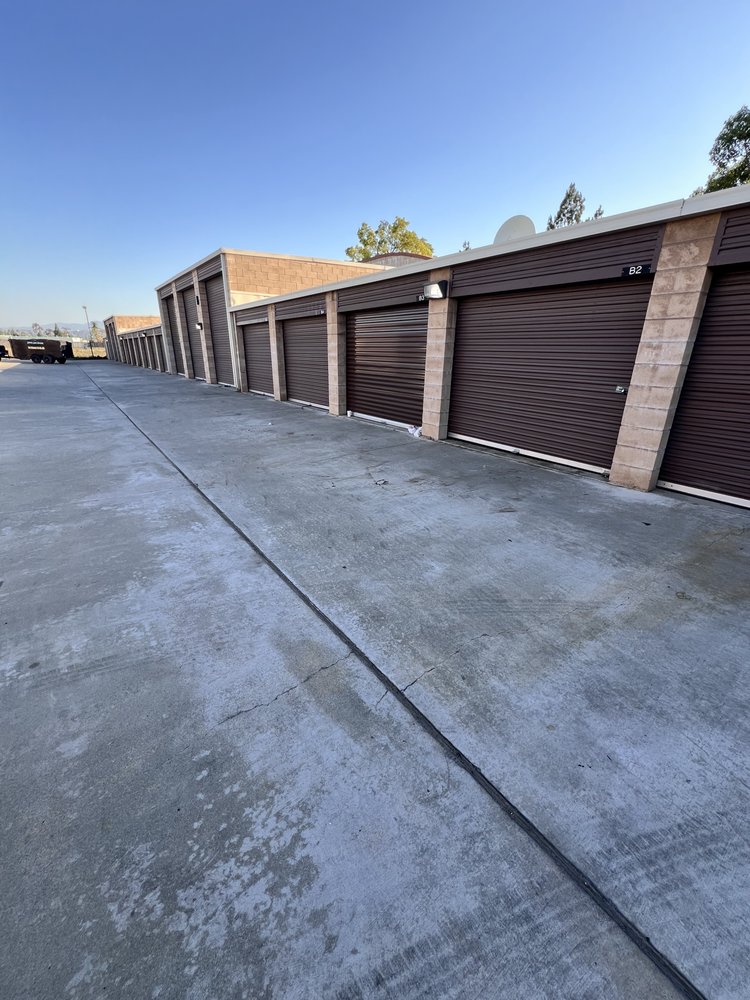 JAMMIN JUNK REMOVAL - Updated March 2025 - 22 Photos - 6296 Magnolia ...