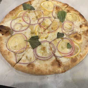 PIZZERIA LIMONE - Updated October 2025 - 112 Photos & 197 Reviews - 613 ...