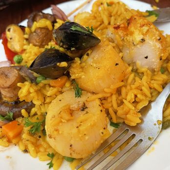 OLDE MADRID - Updated July 2025 - 238 Photos & 300 Reviews - 418 6th St ...