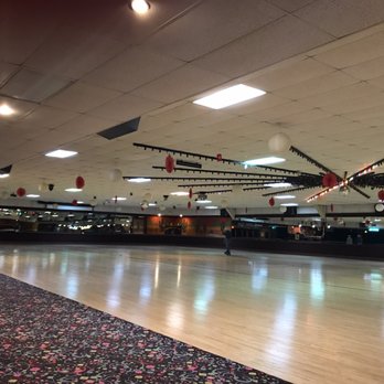 EDGEWOOD SKATE ARENA - Updated December 2025 - 11 Photos - 2170 ...