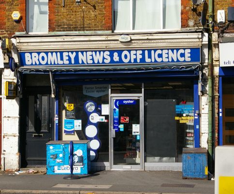 BROMLEY NEWS & OFF LICENCE - 39 Masons Hill, Bromley, London, United ...