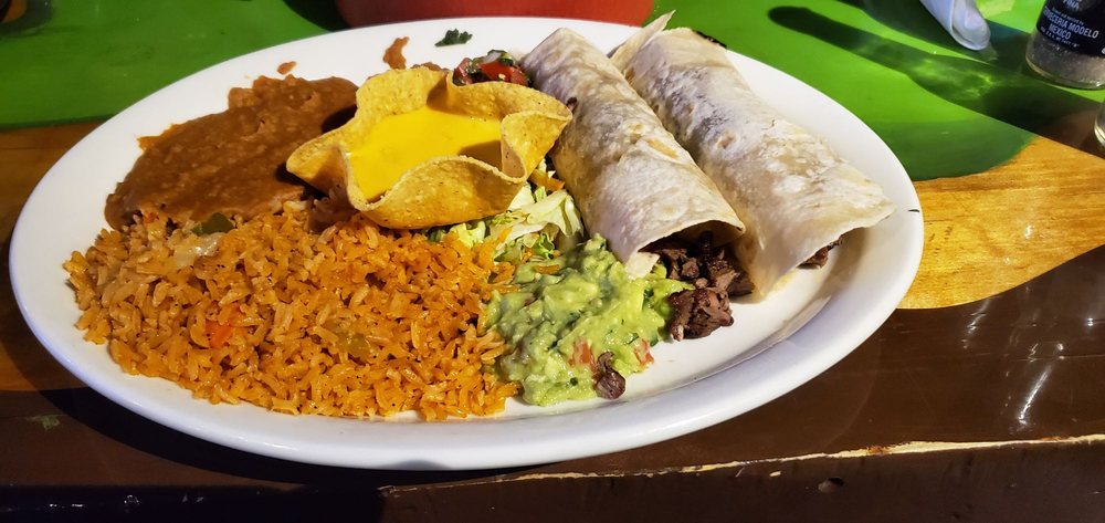 EL REFU - 84 Photos & 126 Reviews - 9659 N Sam Houston Pkwy E, Humble ...