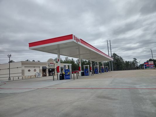 EXXON COUNTRY EXPRESS - Updated December 2025 - 8716 US Hwy 190 ...