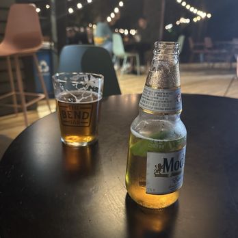 THE BEND BAR - Updated December 2025 - 40 Photos & 10 Reviews - 853 W ...