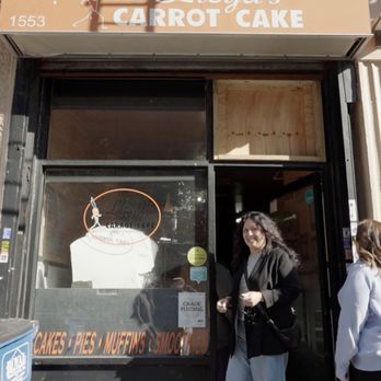 LLOYD’S CARROT CAKE - Updated October 2025 - 199 Photos & 259 Reviews ...