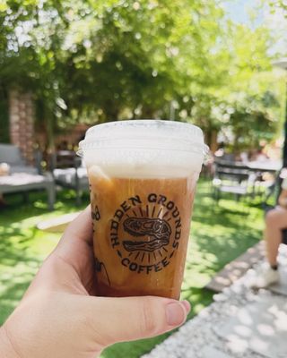 HIDDEN GROUNDS COFFEE - Updated November 2024 - 202 Photos & 70 Reviews ...