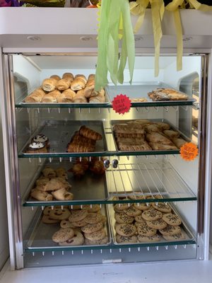 YULY’S BAKERY - Updated April 2024 - 24 Photos & 17 Reviews - 1177 ...