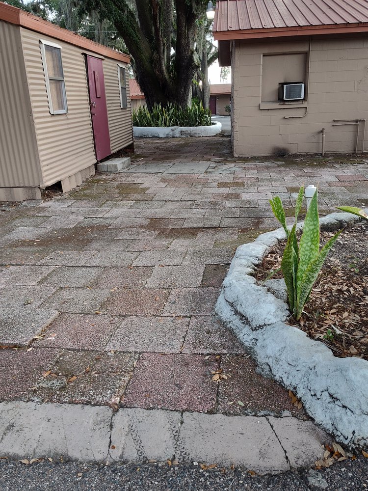 STAR MOTEL - Updated December 2025 - 11 Photos - 10809 E US Highway 92 ...