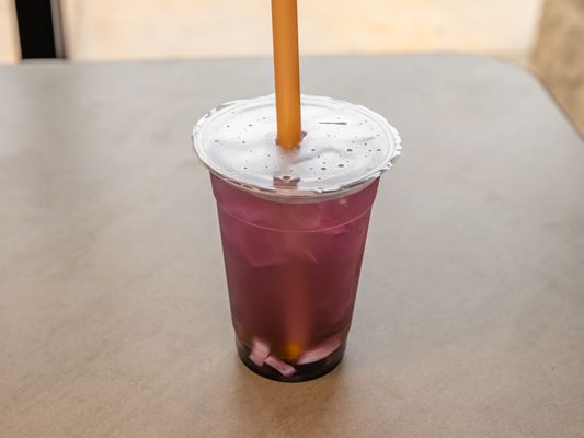 RAAVIS TEA - Updated July 2025 - 21 Photos - 2577 S 171st Ct, Omaha ...